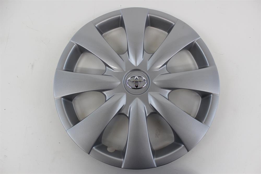 4260212720 Toyota колпак колесного диска
