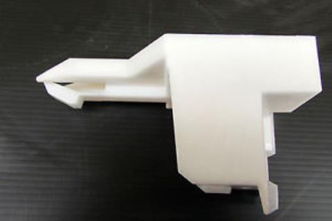 6400A851 Mitsubishi левый кронштейн переднего бампера