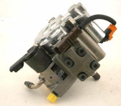 LR005549 Land Rover насос топливный высокого давления (тнвд)