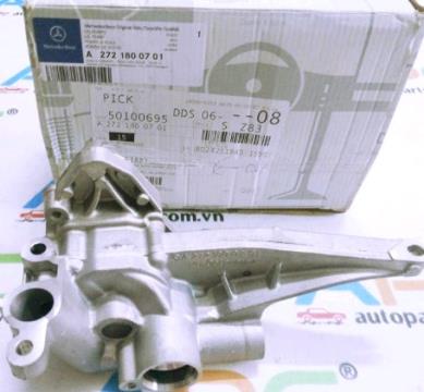 A2721800701 Mercedes насос масляный