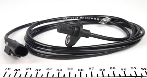 9069050901 Mercedes датчик абс задний правый