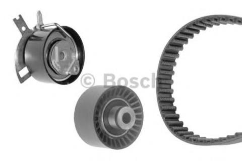 LR032526 Land Rover комплект грм