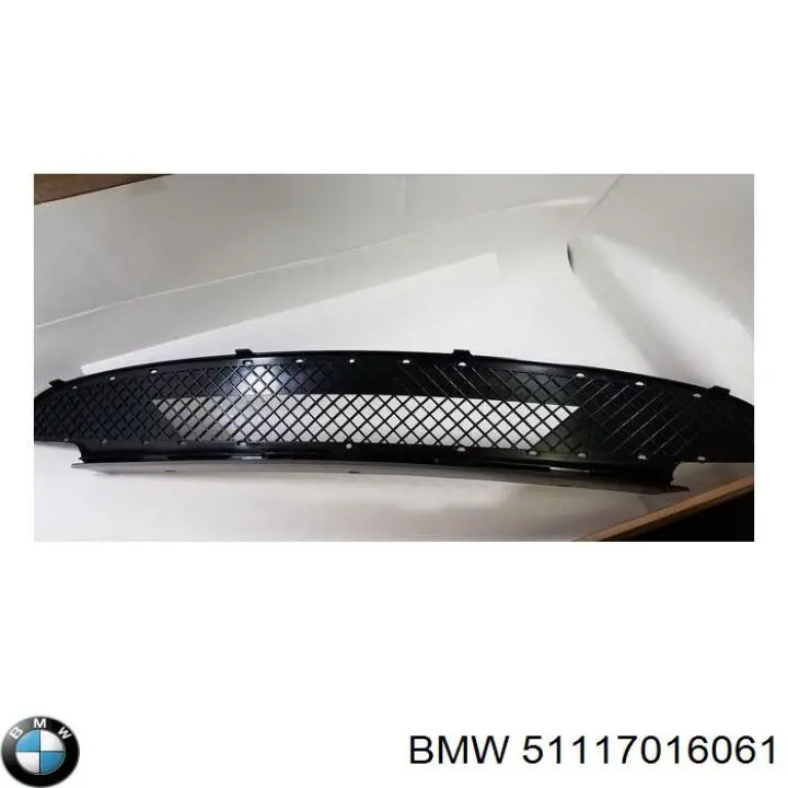 Решетка бампера переднего центральная BMW. Купить решетка бампера ...