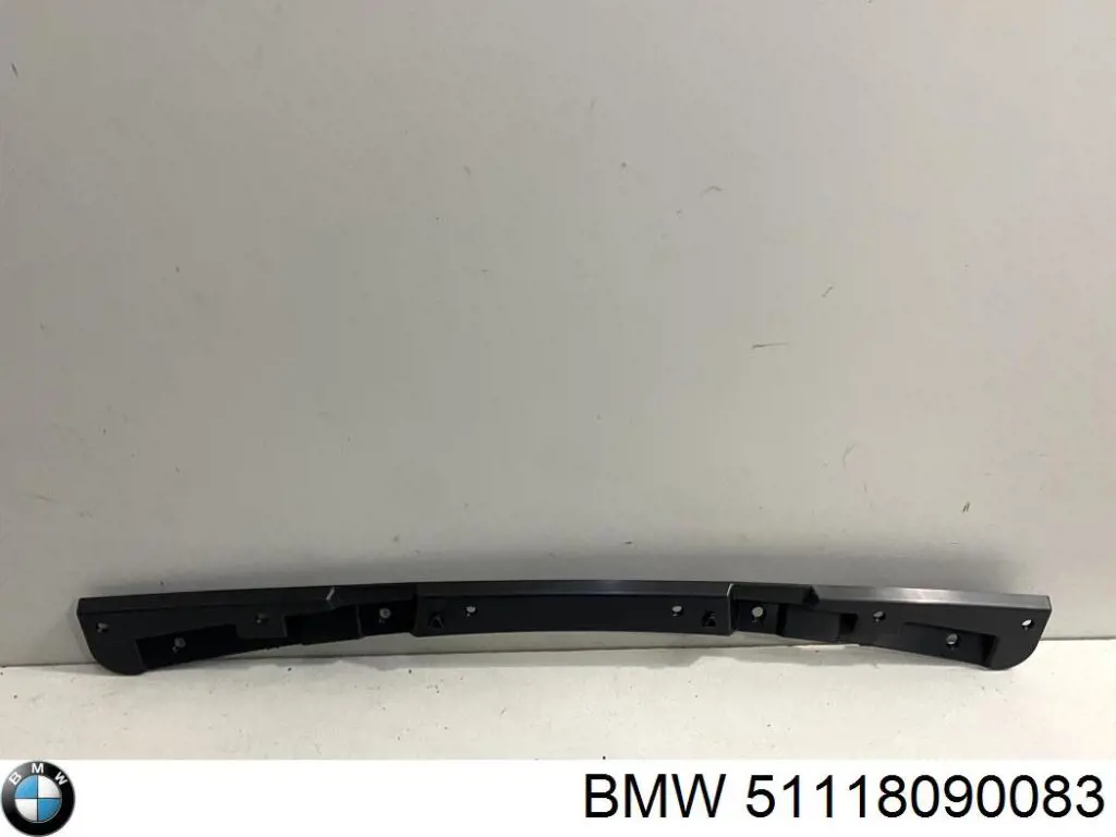 51118090083 BMW Дефлектор переднего бампера левый