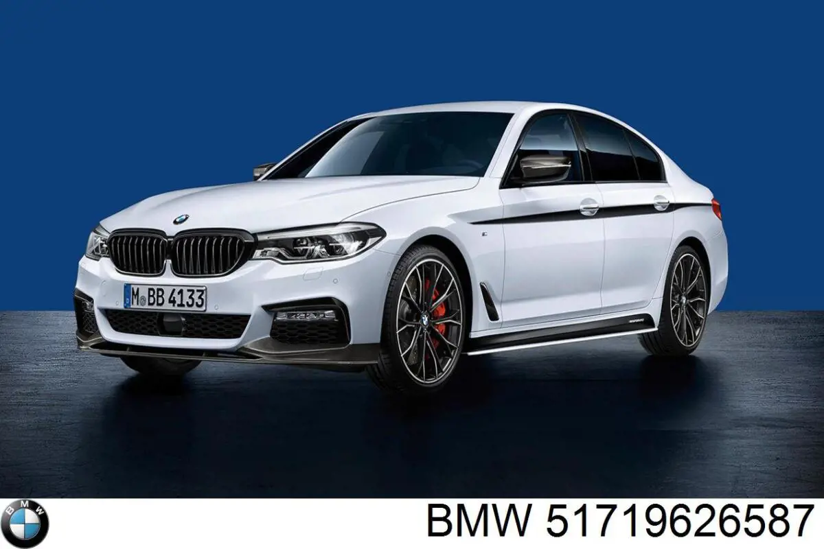 51719626587 BMW Решетка радиатора левая