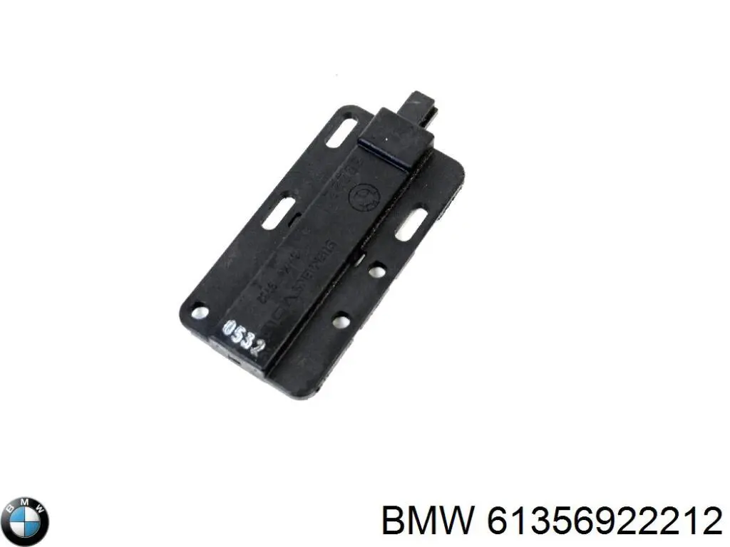 61356922212 BMW Антенна