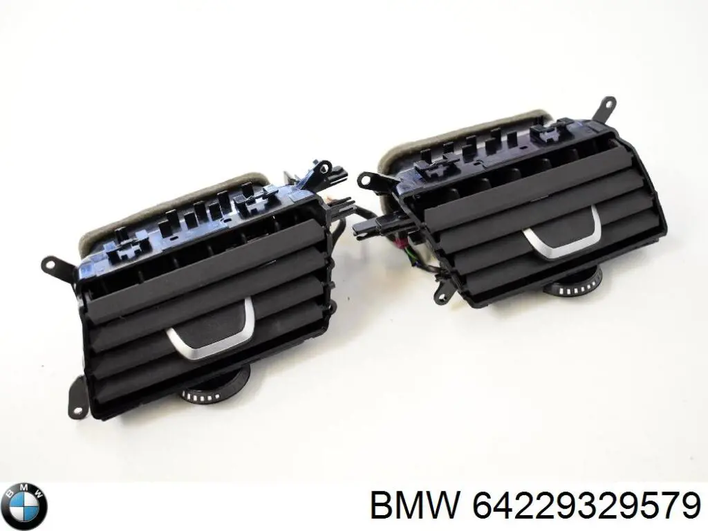 7006431 Autotechteile решетка вентиляции салона на "торпедо"