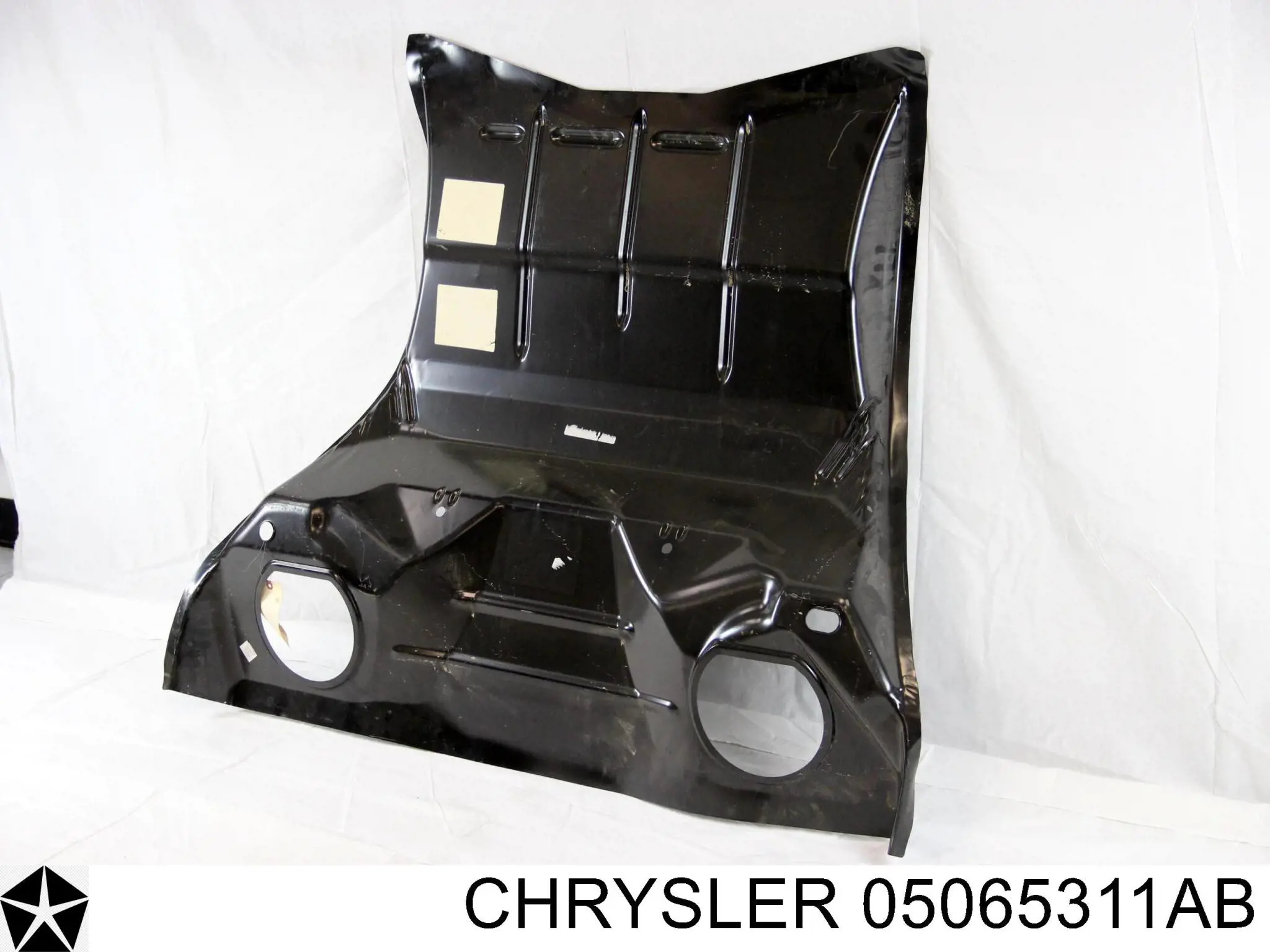 05065311AB Chrysler поддон заднего пола днище