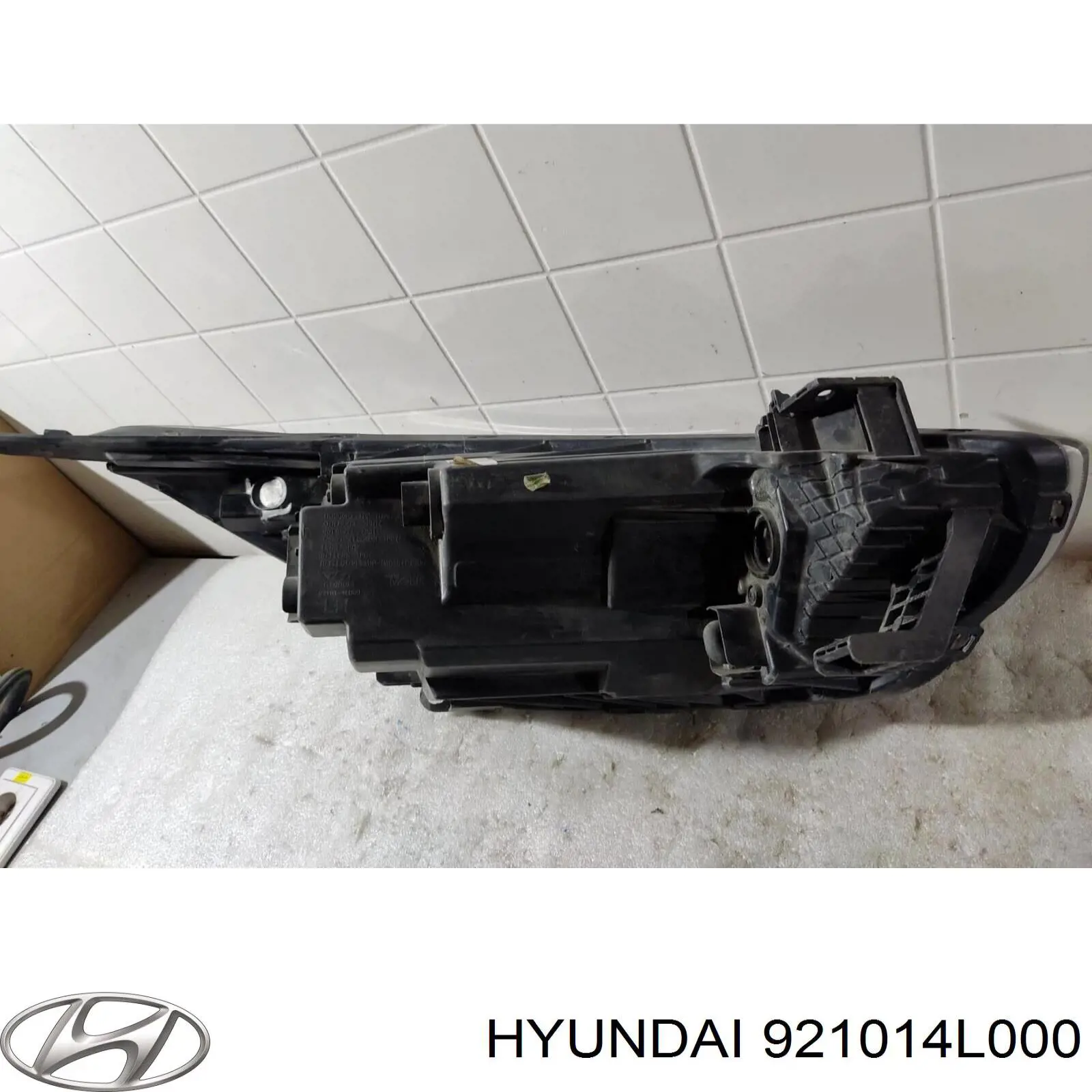 921014L000 Hyundai/Kia Фара левая