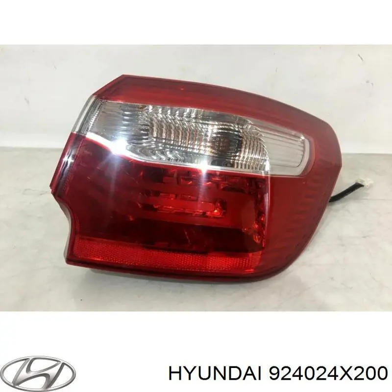 924024x200 Hyundai/Kia фонарь задний правый внешний