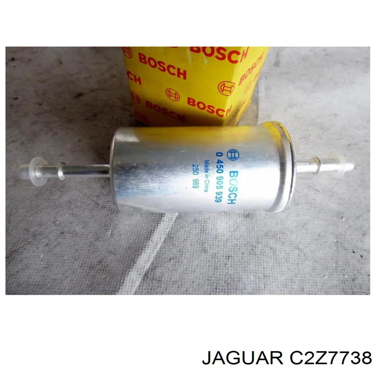 C2Z7738 Jaguar топливный фильтр