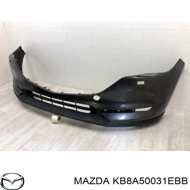 KB8A50031EBB Mazda бампер передний