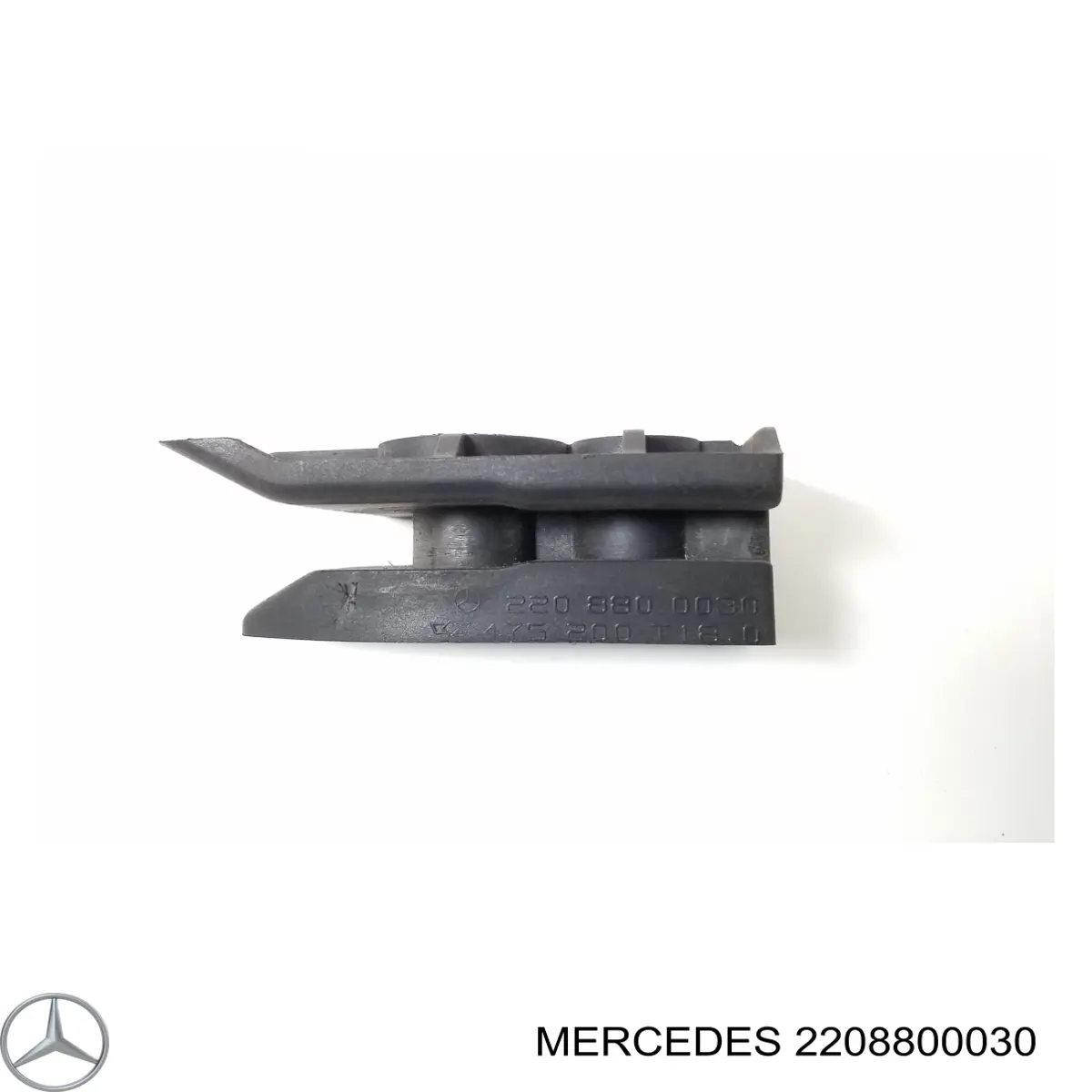 A2208800030 Mercedes | Направляющая переднего бампера A 220 880 00 30 ...