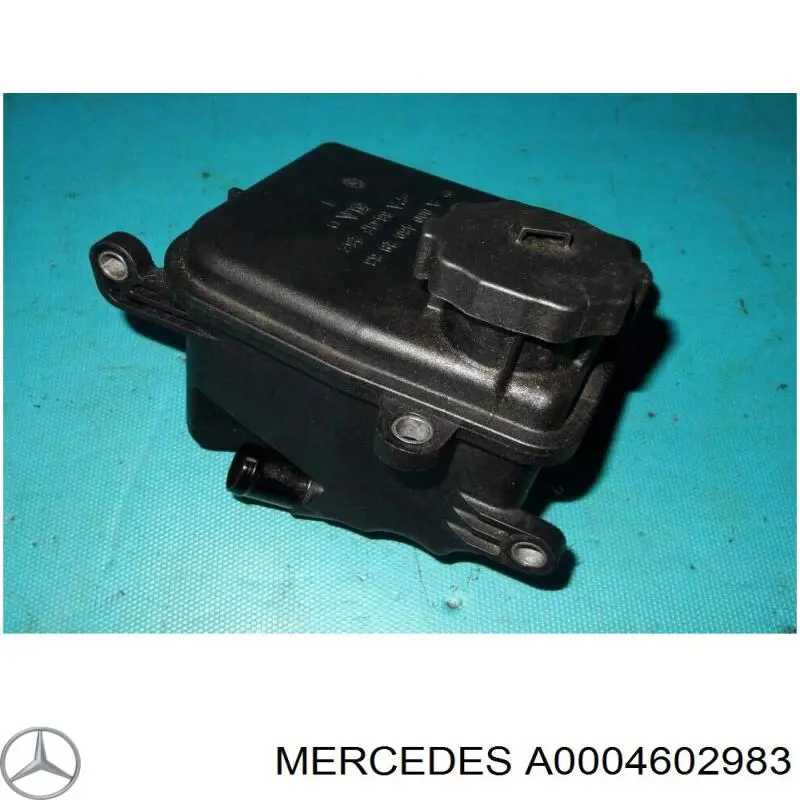 0004602983 Mercedes бачок гур