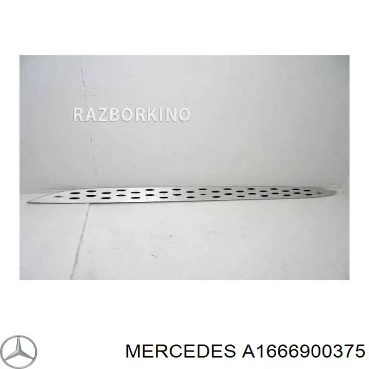 1666900375 Mercedes накладка порога
