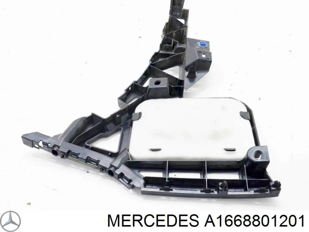1668801201 Mercedes крепление зад.бампера лев.