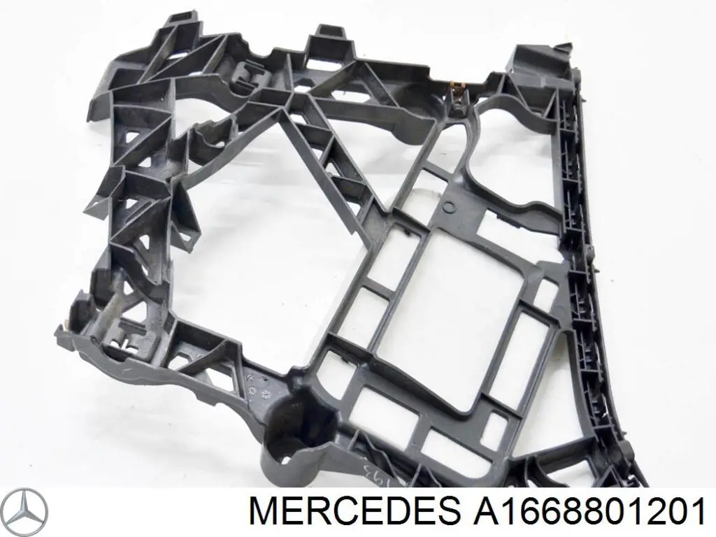1668801201 Mercedes крепление зад.бампера лев.