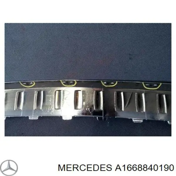 A1668840190 Mercedes | Накладка бампера заднего верхняя защитная ...