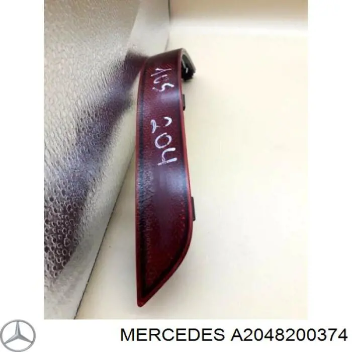 2048200374 Mercedes левый катафот