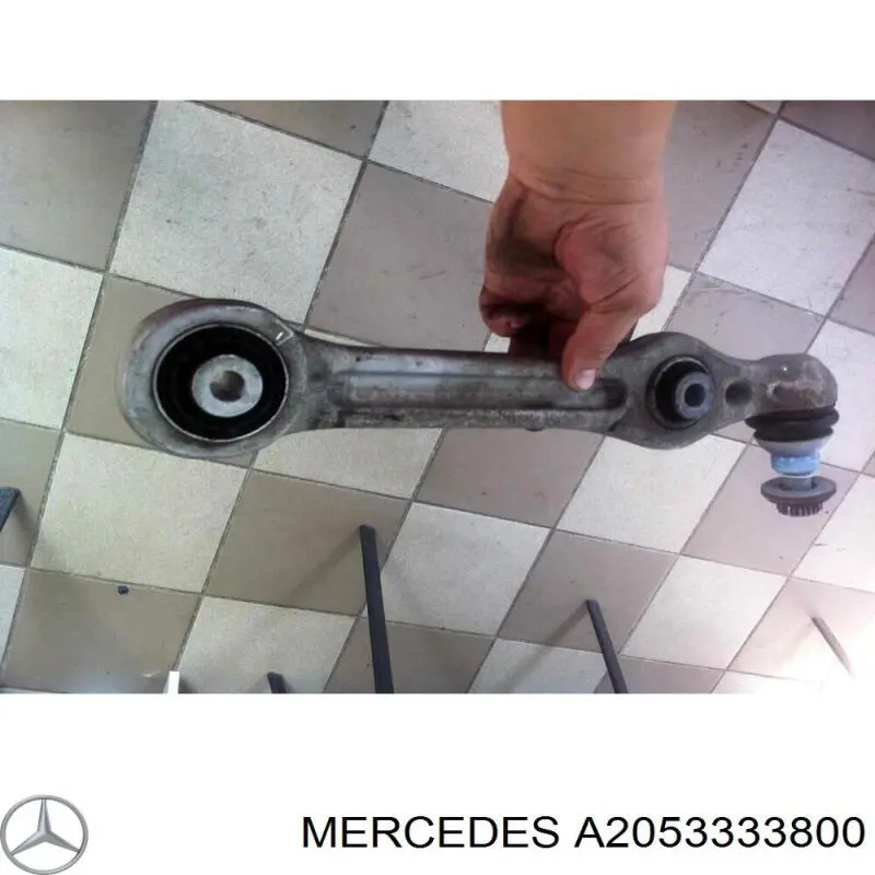 A2053333800 Mercedes сайлентблок рычага развала