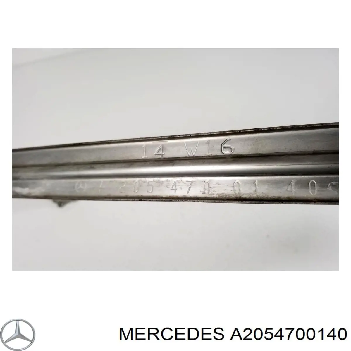 A2054700140 Mercedes | Кронштейн бака топливного A 205 470 01 40 купить ...