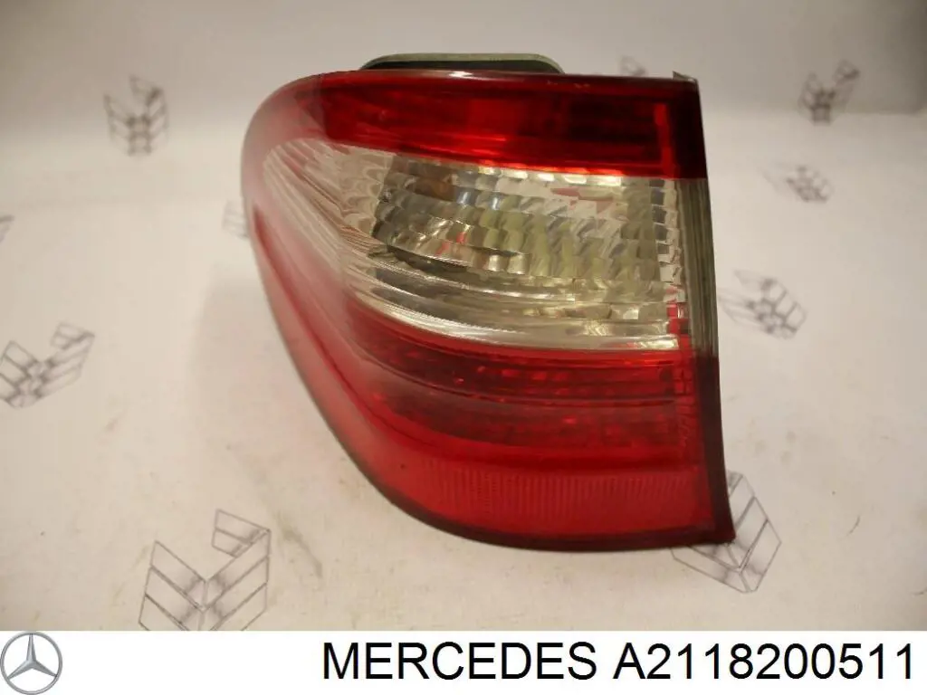 A2118200511 Mercedes | Плата заднего фонаря контактная A 211 820 05 11 ...