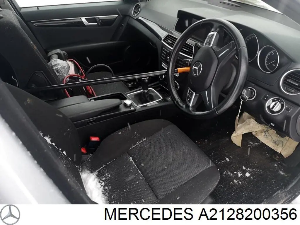 A2128200356 Mercedes левая противотуманная фара