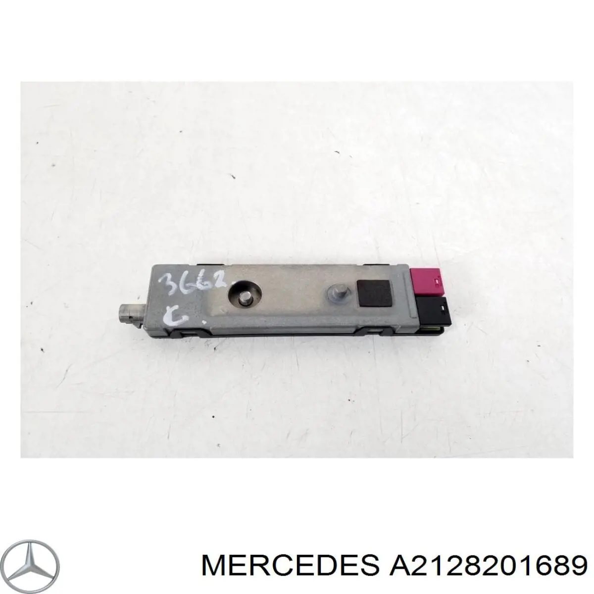 A2128201689 Mercedes | купить на Avto.pro