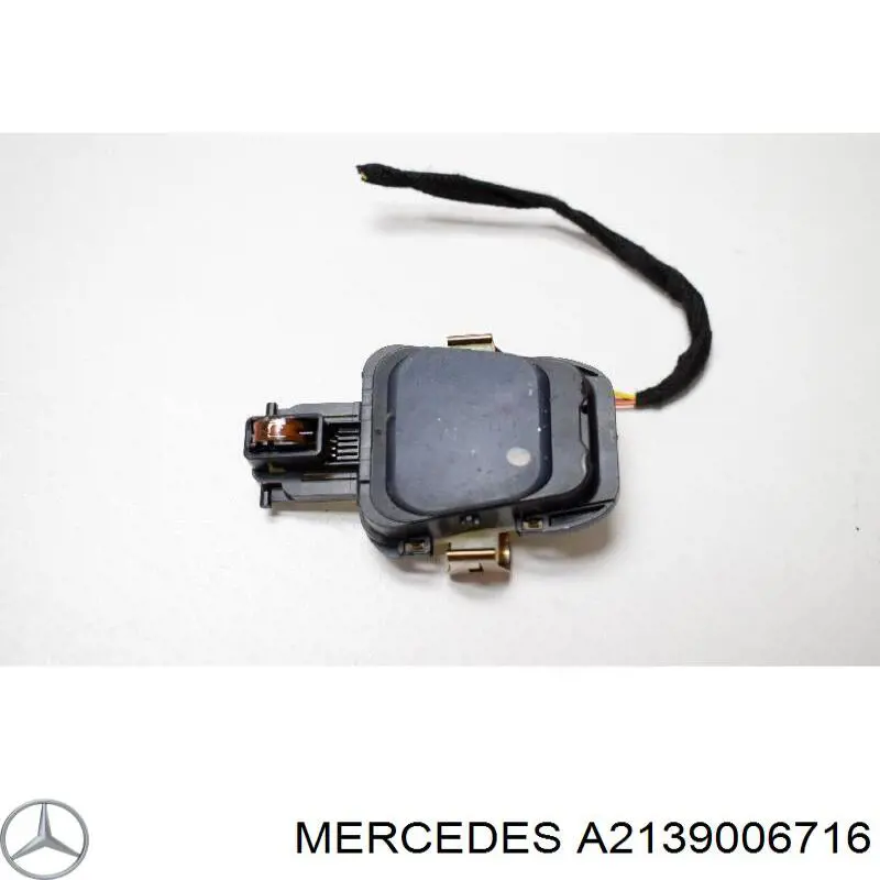 A2139006716 Mercedes | Датчик дождя A 213 900 67 16 купить на Avto.pro