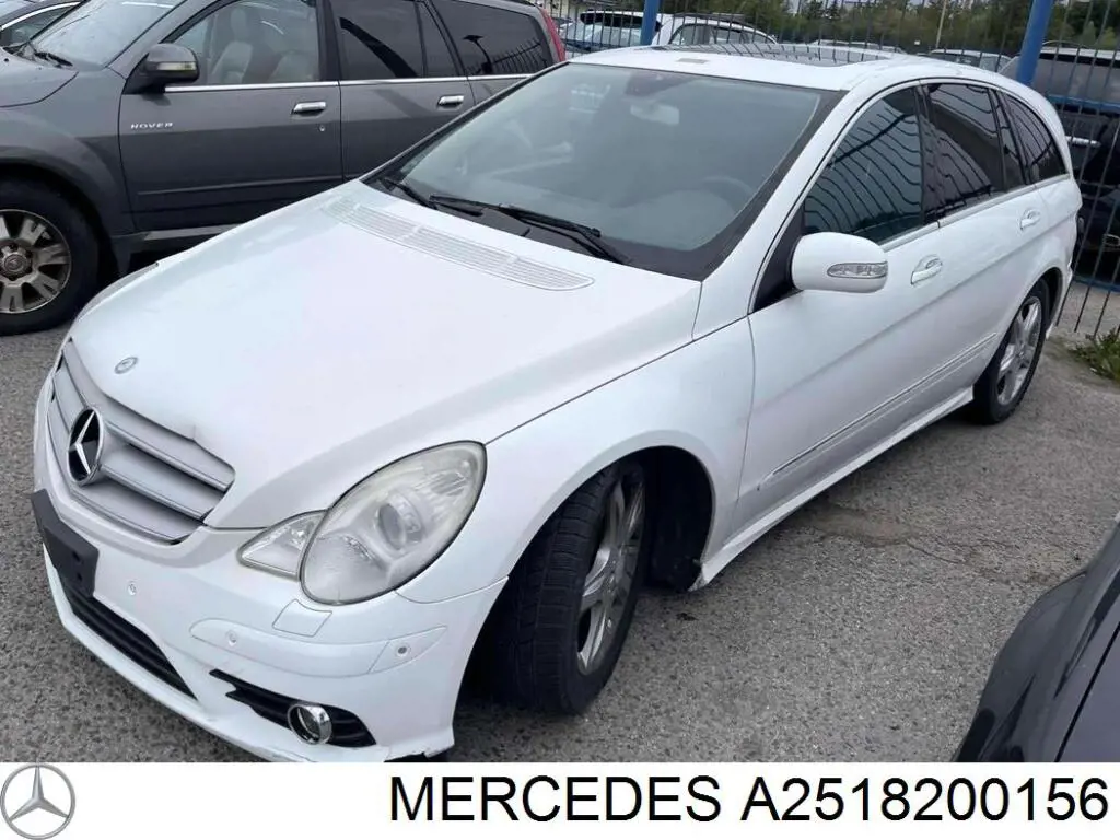A2518200156 Mercedes стоп-сигнал задний дополнительный