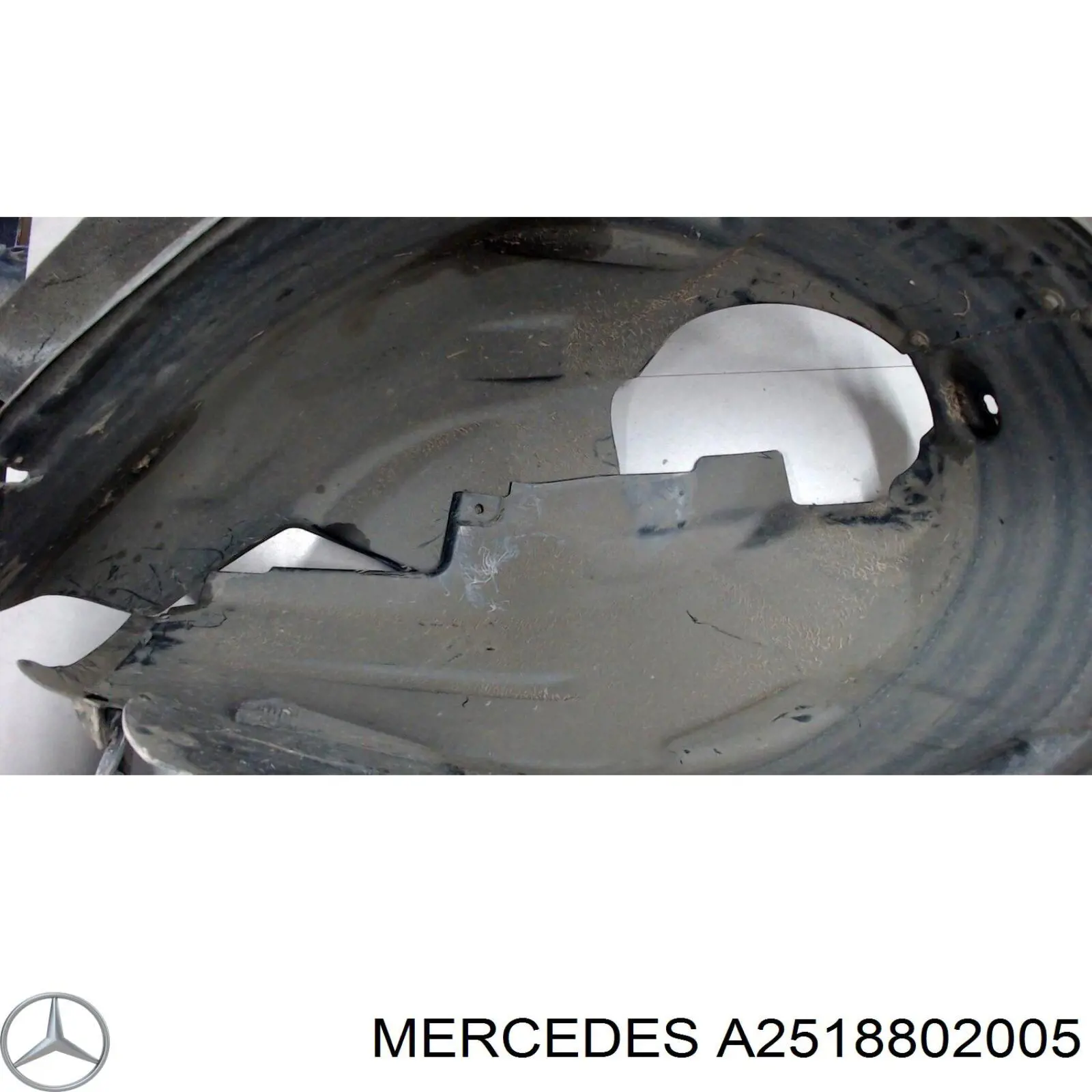 A2518800405 Mercedes подкрылок крыла переднего правый передний