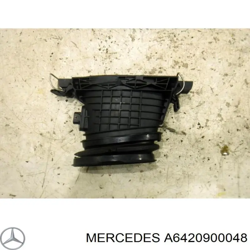 A6420900048 Mercedes датчик массового расхода воздуха