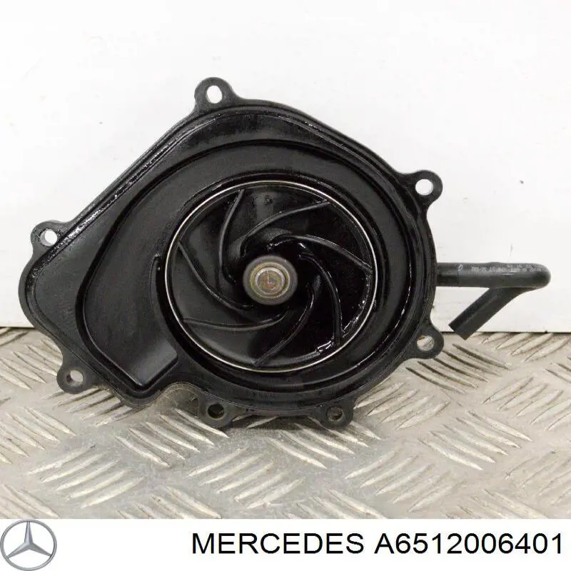 A6512006401 Mercedes помпа водяная (насос охлаждения)