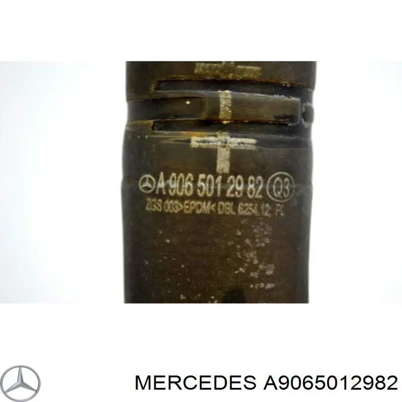A9065012982 Mercedes | Шланг (патрубок радиатора охлаждения верхний) A ...
