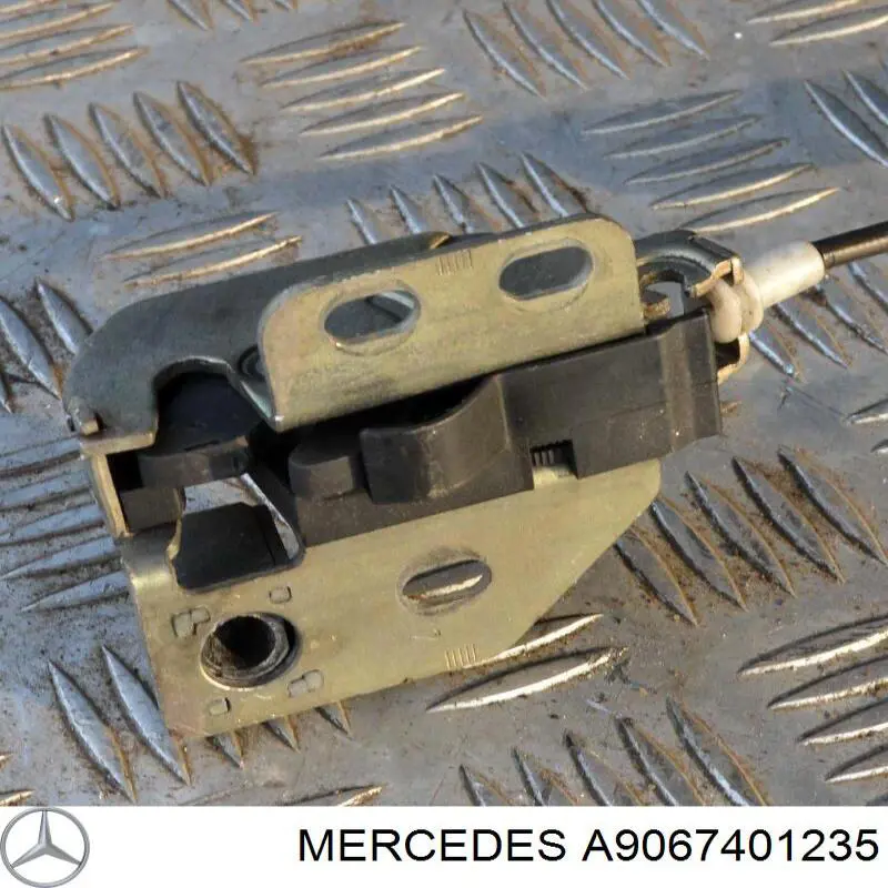 9067401235 Mercedes замок двери зад механ mercedes sprinter 906