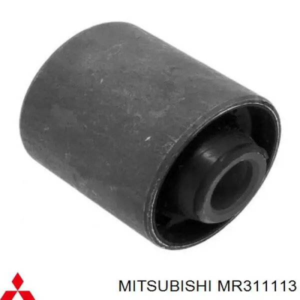 MR311113 Mitsubishi втулка передней продольной балки двигателя