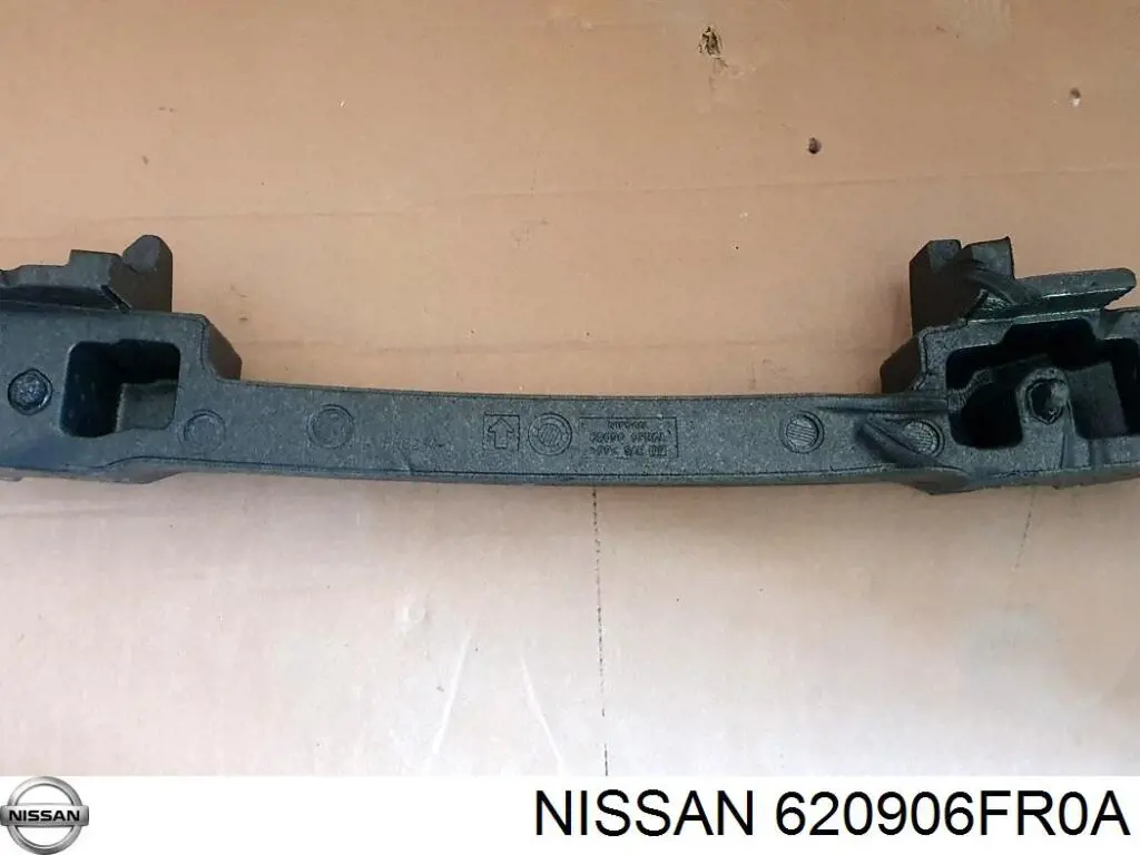 620906FR0A China абсорбер (наполнитель бампера переднего)