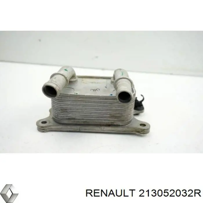 213052032R Renault (RVI) Радиатор масляный