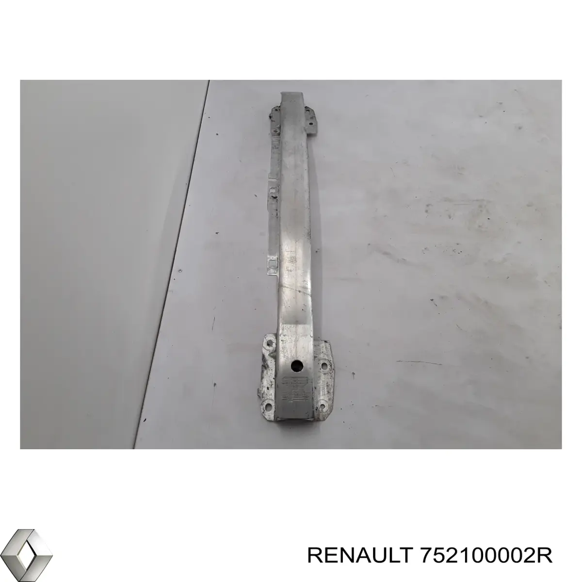 752100002R Renault (RVI) Усилитель бампера переднего