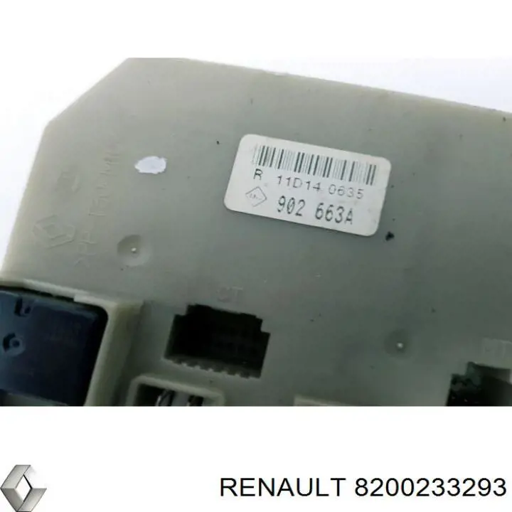 8200233293 Renault (RVI) Блок предохранителей