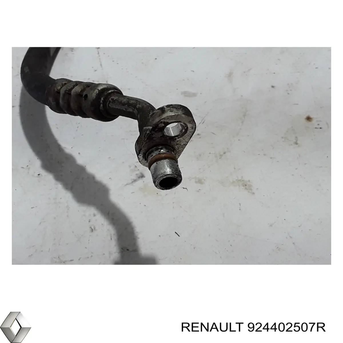 924402507R Renault (RVI) tubo condensador