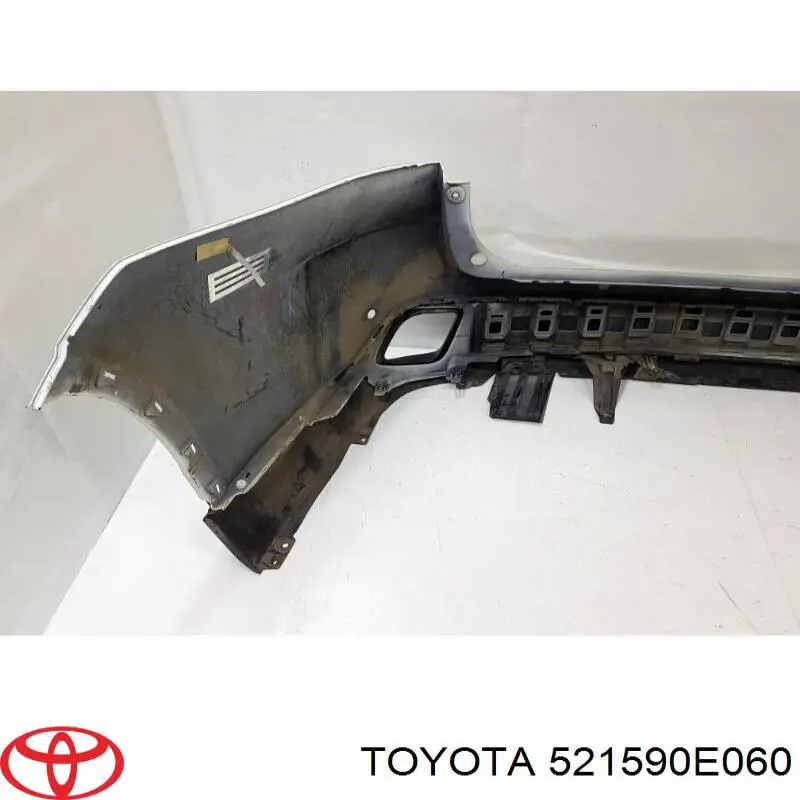521590E060 Toyota Бампер задний