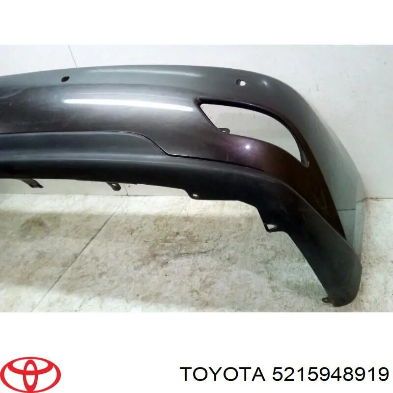 5215948919 Toyota Бампер задний