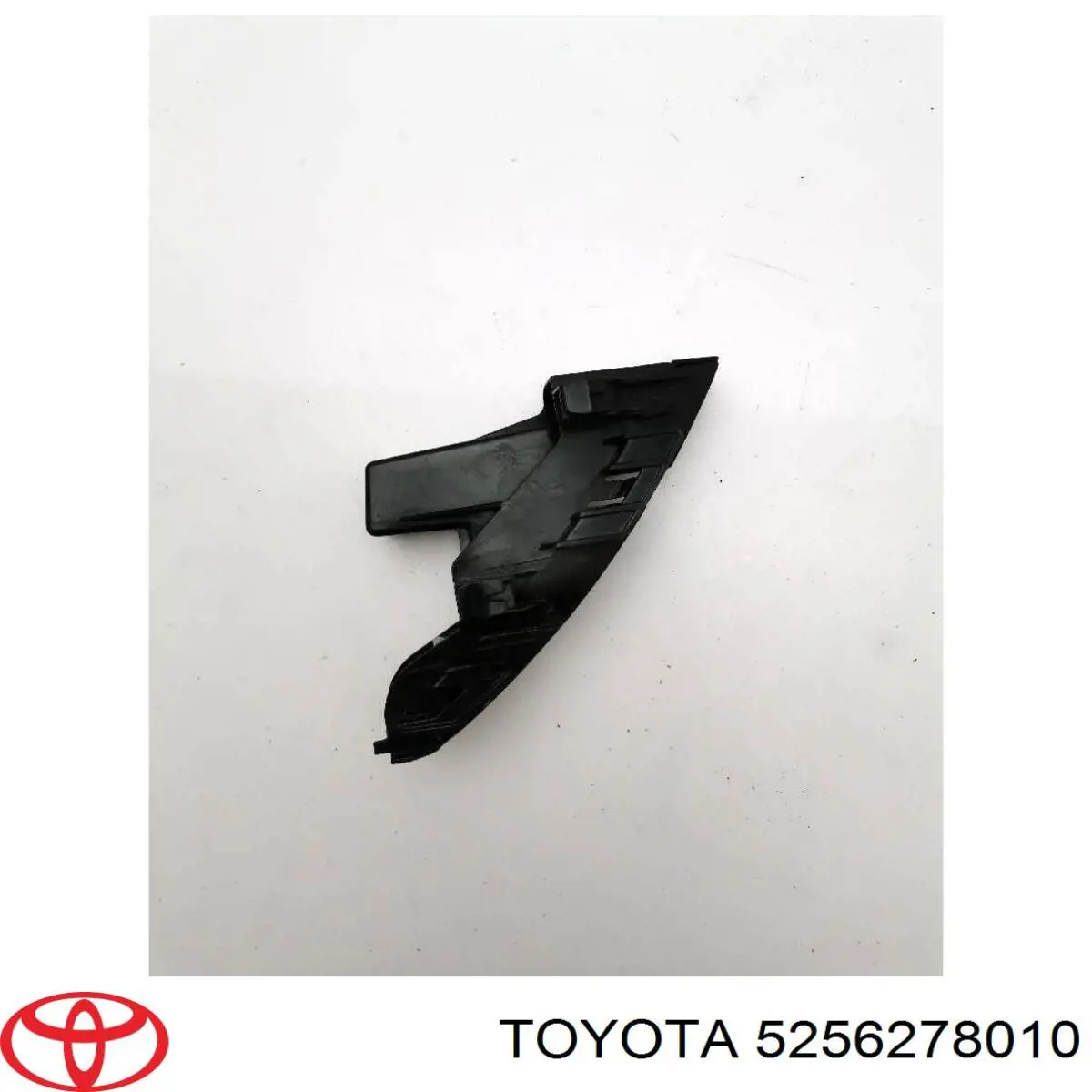 5256278010 Toyota Суппорт (кронштейн) крепления заднего фонаря правый