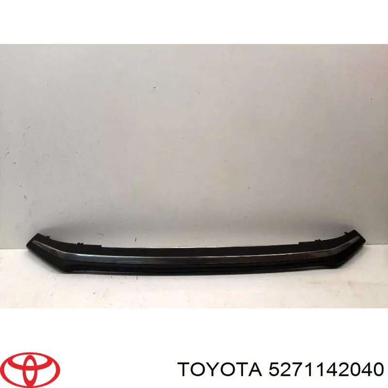 5271142040 Toyota Молдинг бампера переднего