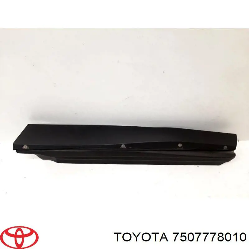 7507778010 Toyota молдинг передней двери