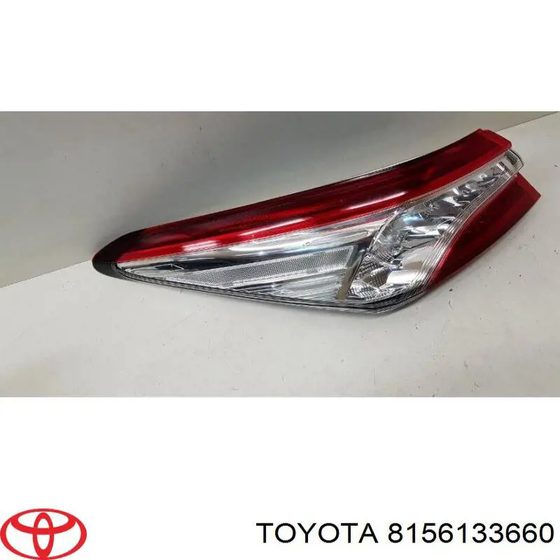 8156133660 Toyota Фонарь задний левый внешний