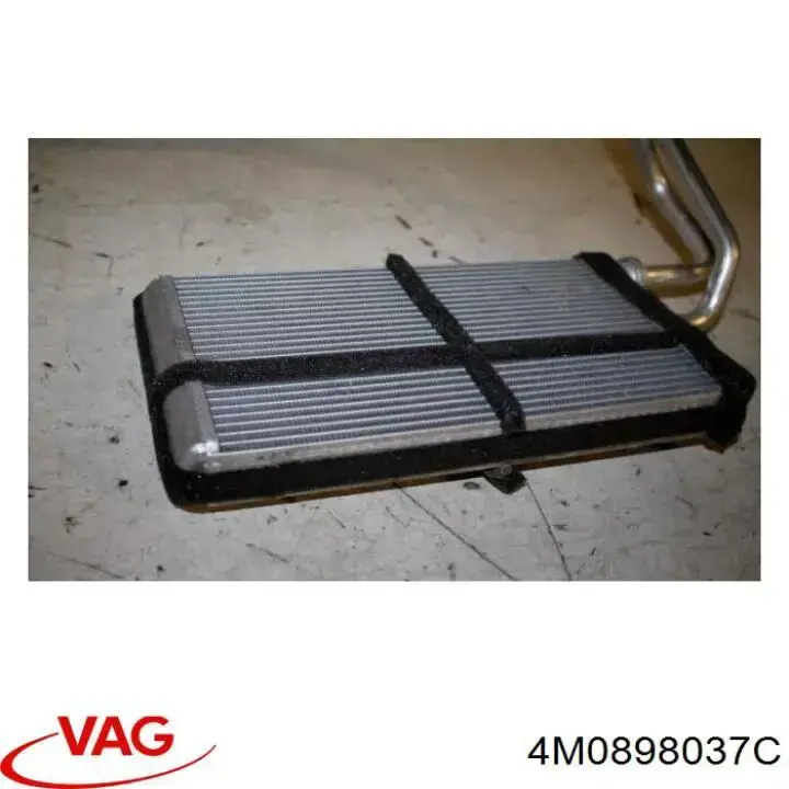 4M0898037C VAG Радиатор печки (отопителя)
