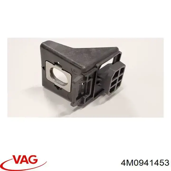 4M0941453 VAG Кронштейн (адаптер) крепления фары передней