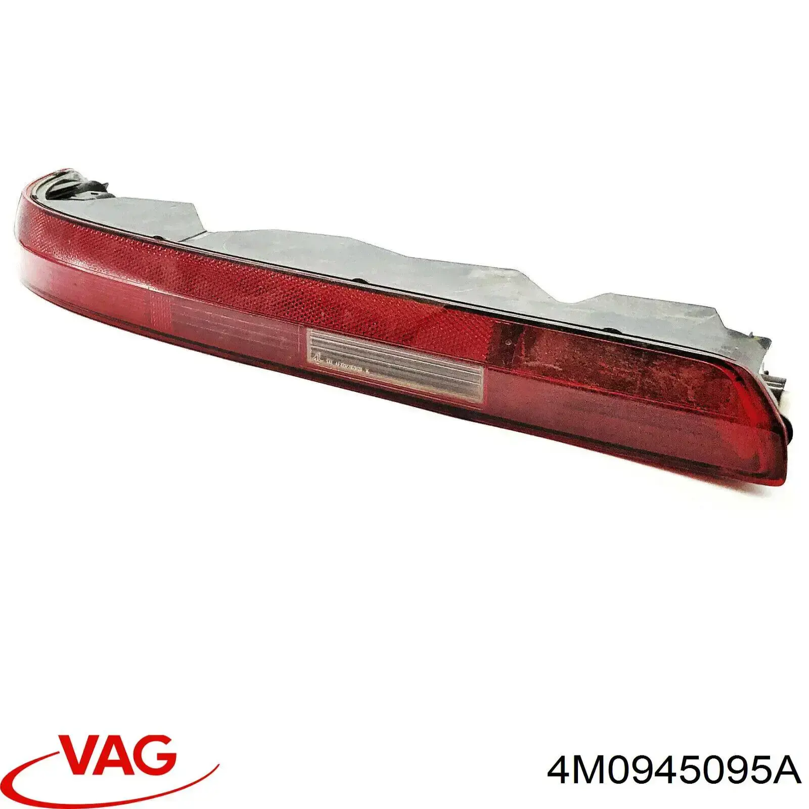 4M0945095A VAG фонарь заднего бампера левый